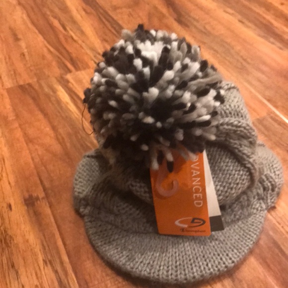 C9 by Champion | Other | Cute Knit Hat With Pom Pom And Small Brim ...